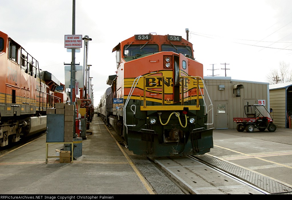 BNSF 534